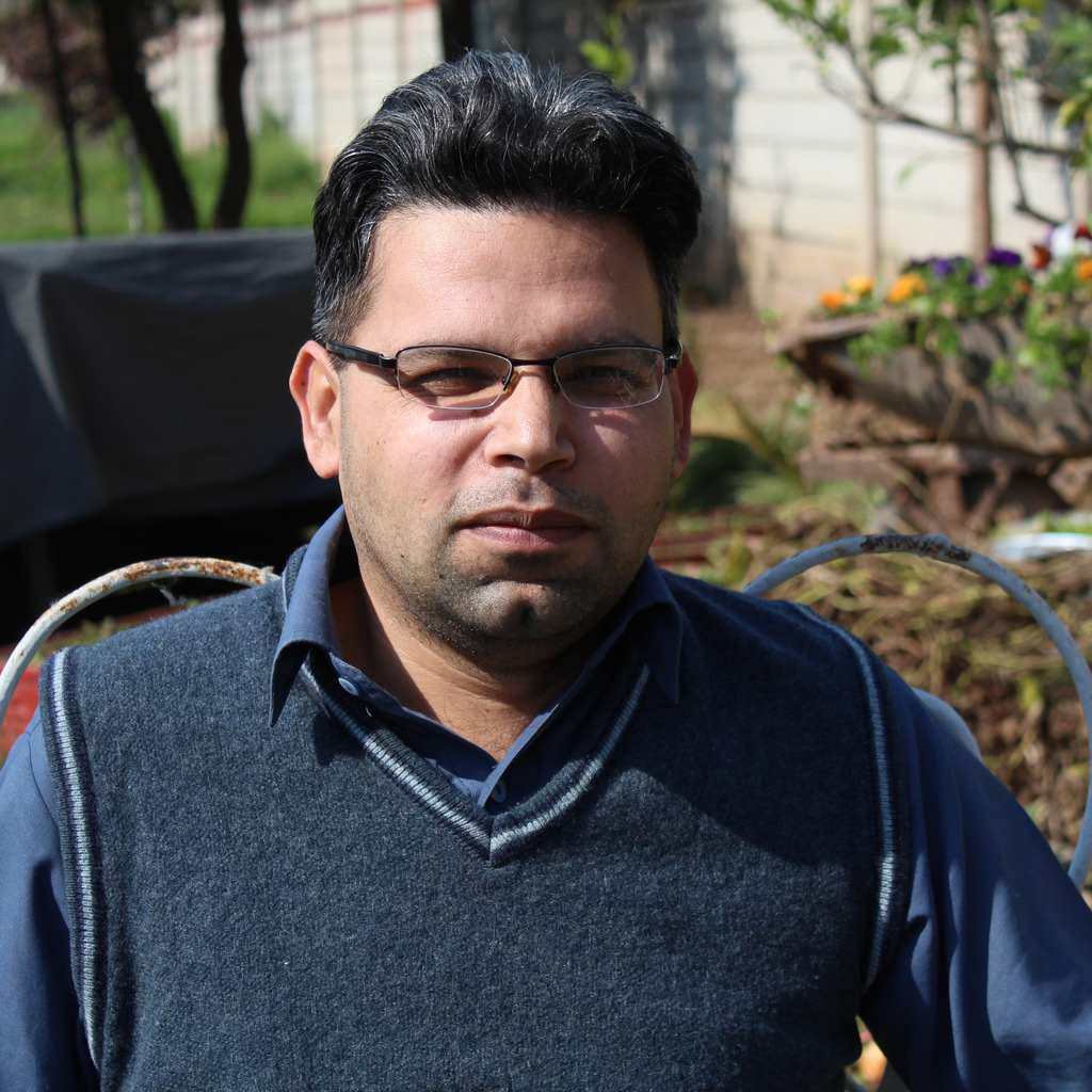 M Usman Khan - Informatik-Leiter - ZEM-IT | XING