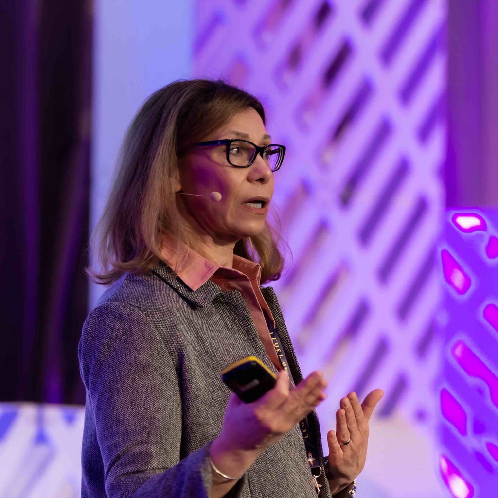 Gabriela Rado - Director, Marketing & Communications - EMEA - KFP Five ...