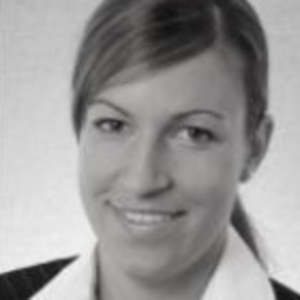 Simone Lindner - Referentin Steuern International - BMW AG | XING