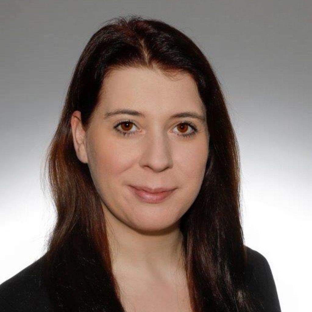 Saskia Giffei - Filialdirektorin - Deutsche Bank AG | XING