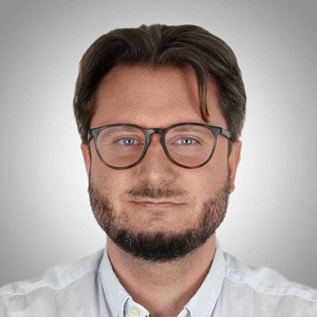 Max Mathes - Geschäftsleitung im Bereich Personal & Finanzen - X2E GmbH | XING