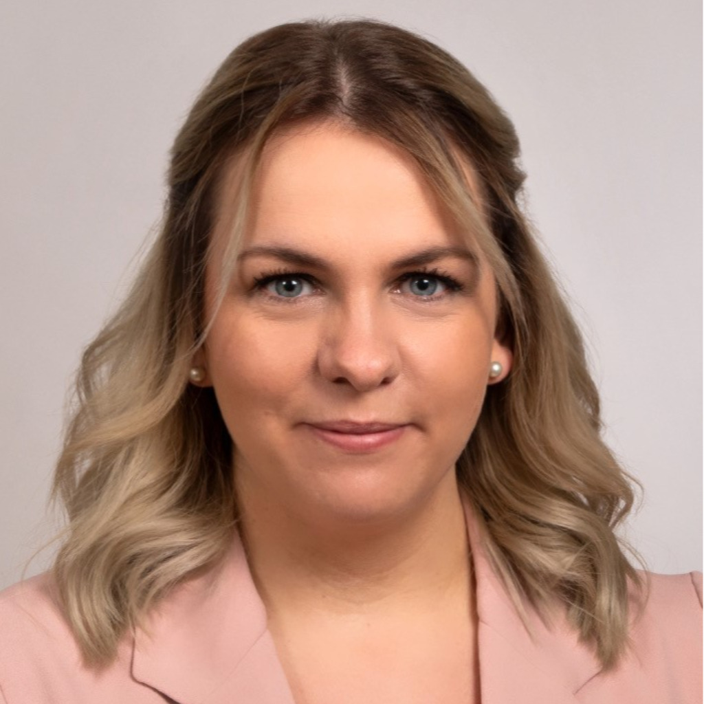 Sarah Salogga - Manager Planning & Consulting Audio, Cinema & Print ...