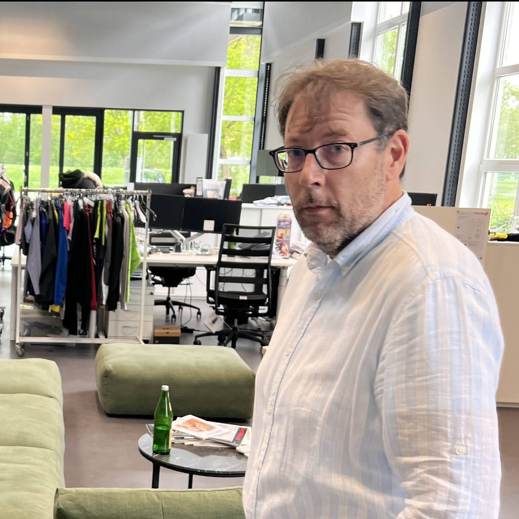 Stephan Hagen - Inhaber - ServeCom | XING