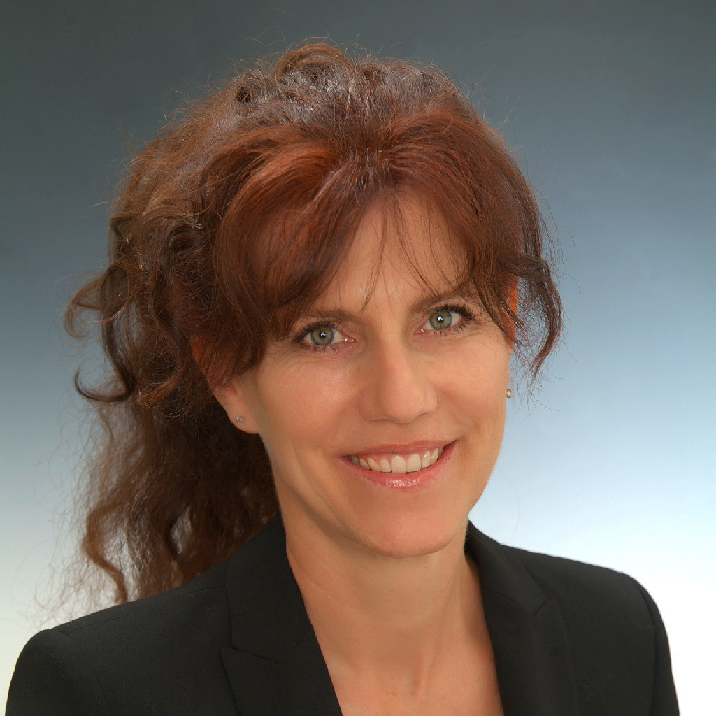 Eva-Maria Krutner-Fink - Teamleitung Account to Report, Finanancial ...