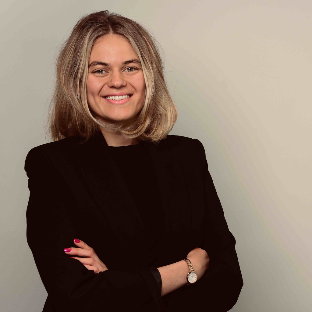 Alexandra Ortega - Managerin Marketing - Volkswagen Financial Services ...