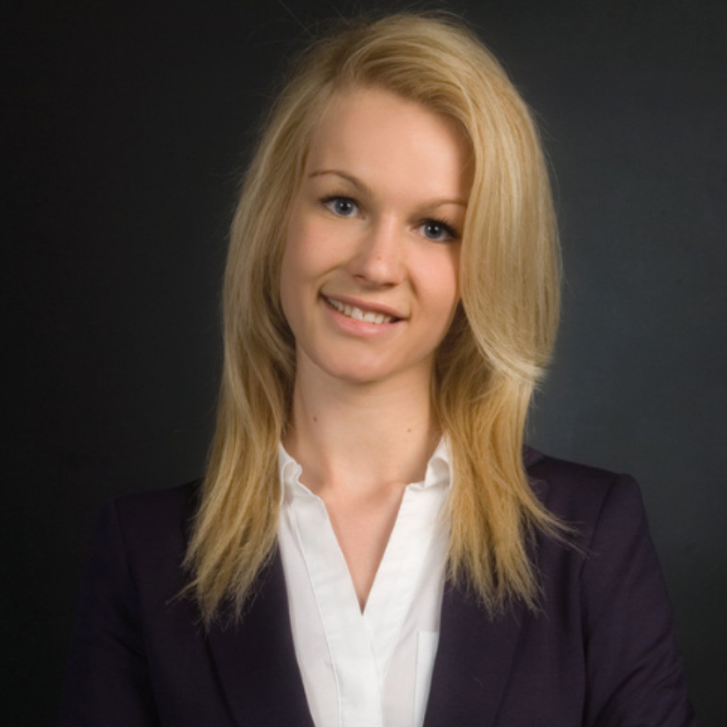 Lea Model - Junior Software Developer - Horizon-Alpha | XING