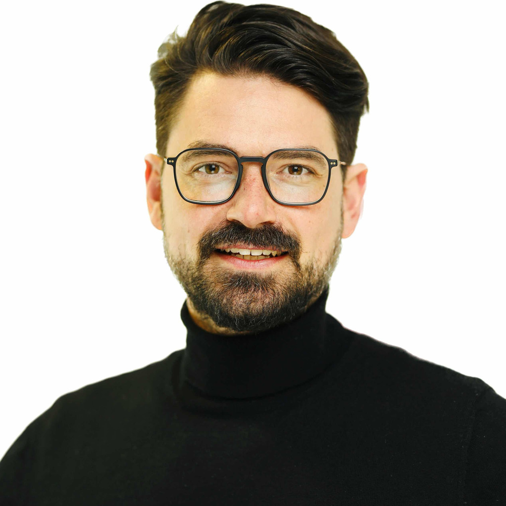 Dipl.-Ing. Alexander Ehinger - Senior Vice President Produktmanagement ...