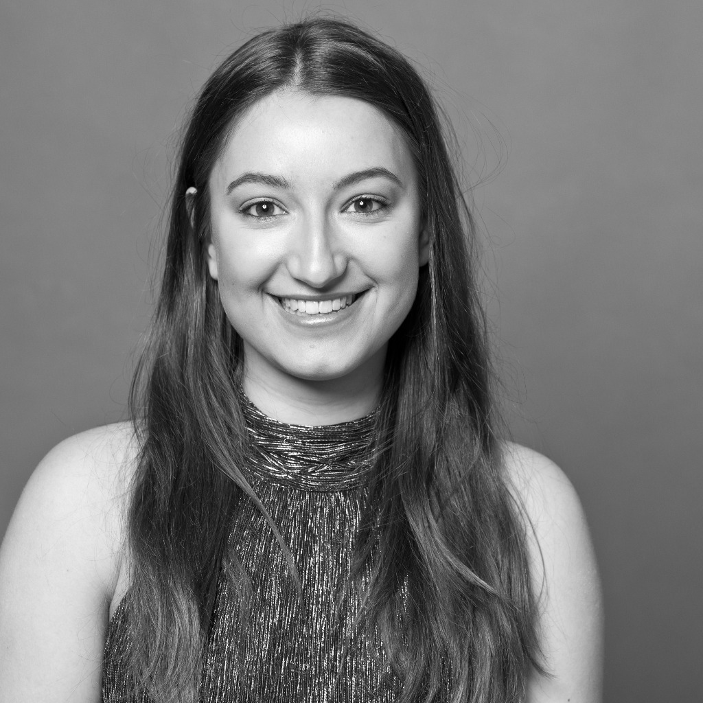 Laura Dorn's Instagram, Twitter & Facebook on IDCrawl