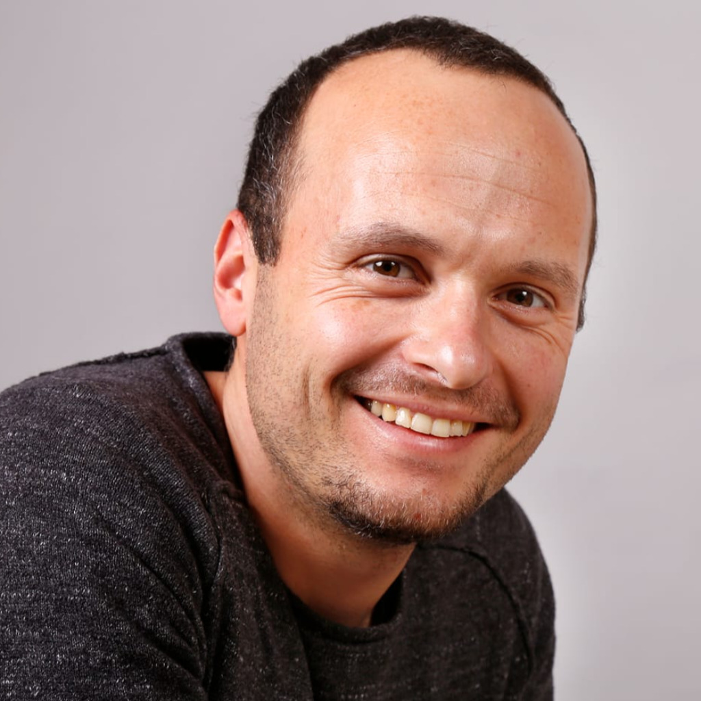 Simon Hagemann aus Bensheim in der Personensuche von Das Telefonbuch