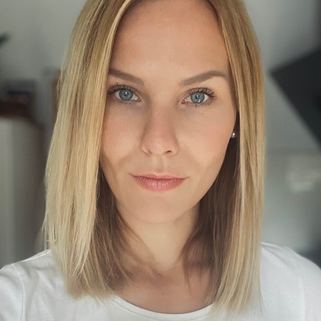 Michelle Dewald's Instagram, Twitter & Facebook on IDCrawl