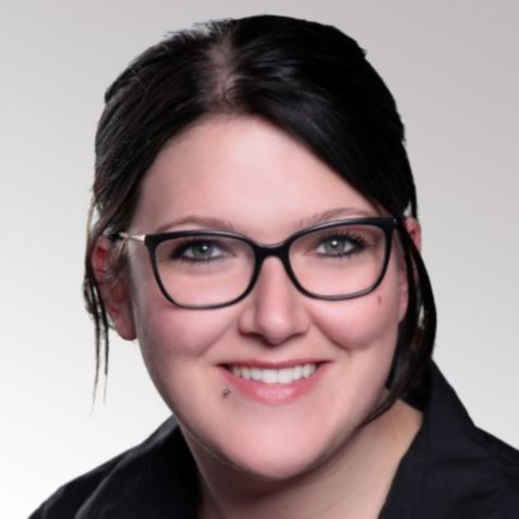 Daniela Wilhelm - Sachbearbeiterin Einkauf - MAGE SOLAR AG | XING