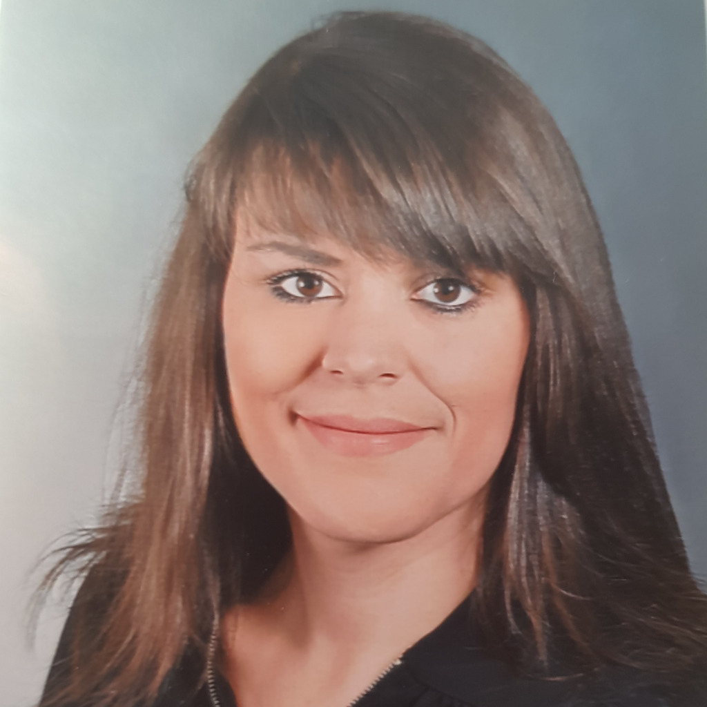 Kristina Becker Leiterin Marktgebiet Postbank Finanzberatung Ag