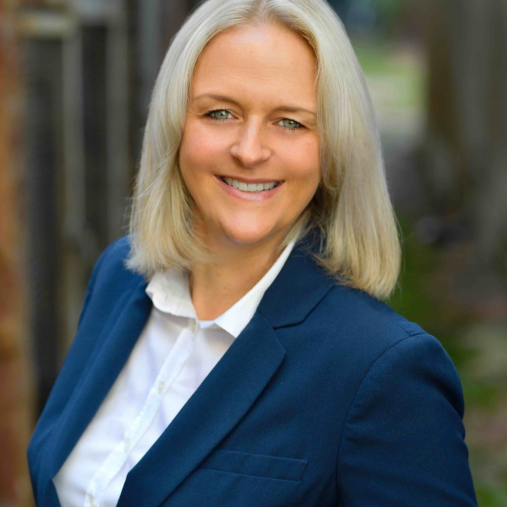 Gesine Rinke - Geschäftsführender Gesellschafter - AGENTUR97 ...