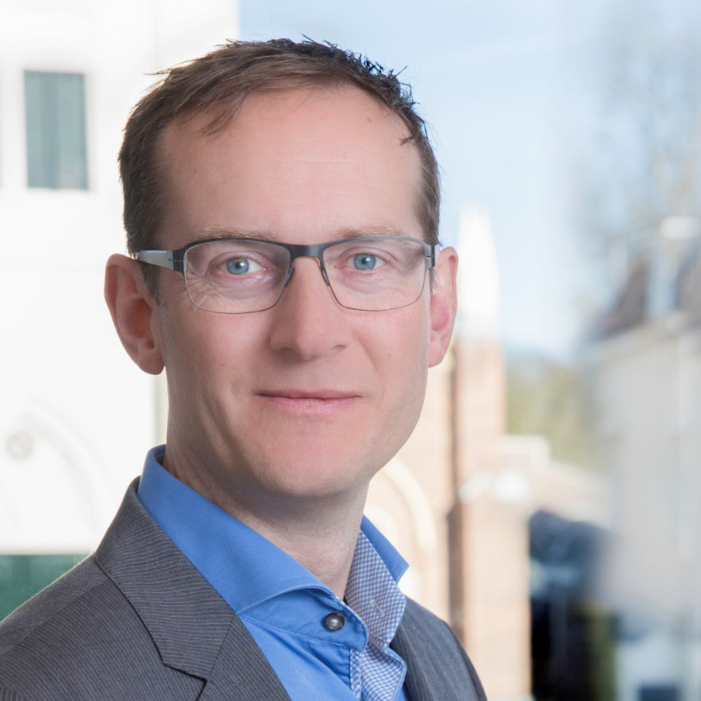 Eric Evers - CTO & Managing Director DACH-DK - DataManagement ...