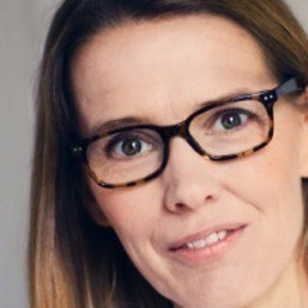 Daphne Burcksen - International Sales Coordinator NL & B - Riese ...