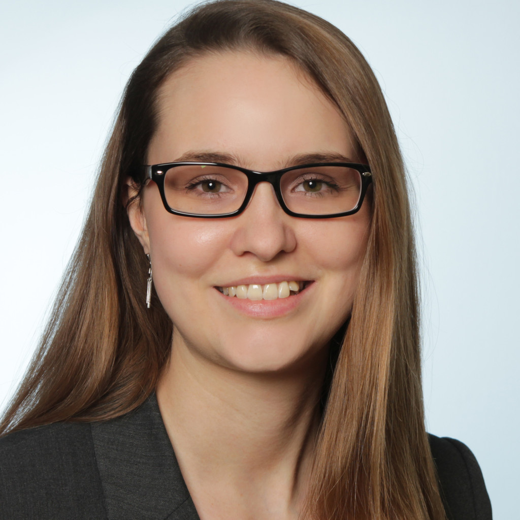 Lisa Lenz's Instagram, Twitter & Facebook on IDCrawl