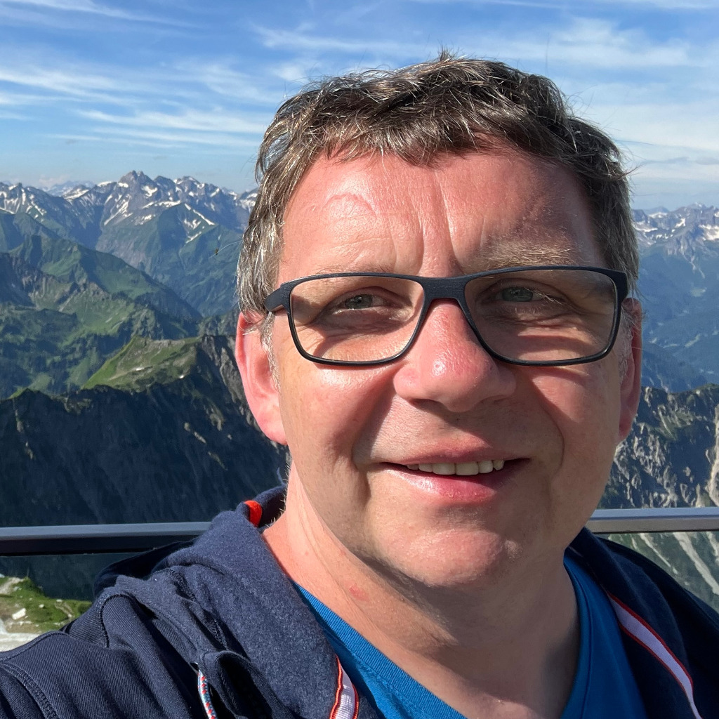 Alexander Höfer - Geschäftsführer - HÖFER UND TAUSCH GmbH | XING