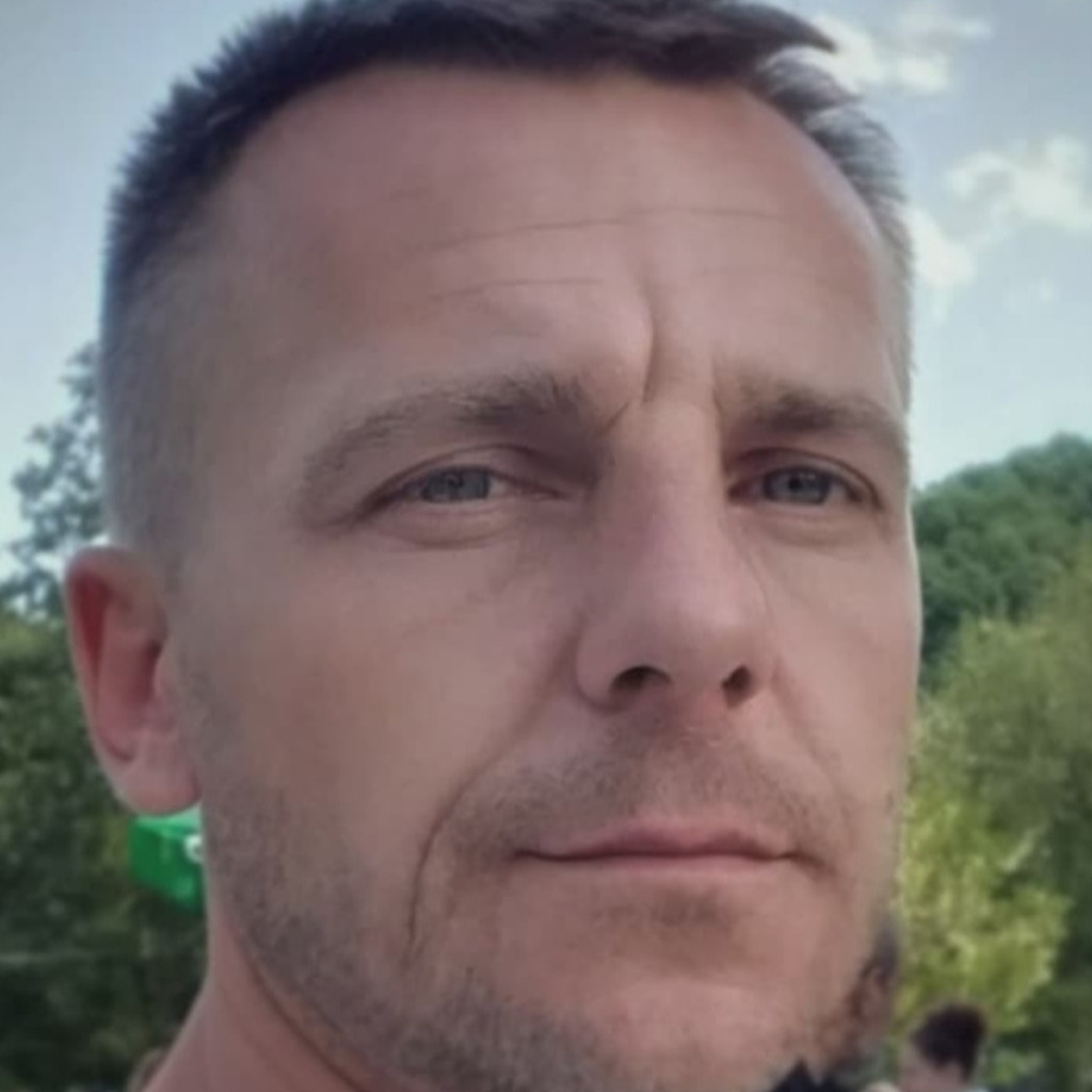 Đorđe Živanović - Digital Marketing Manager - Trpezarijski stolovi Boban | XING