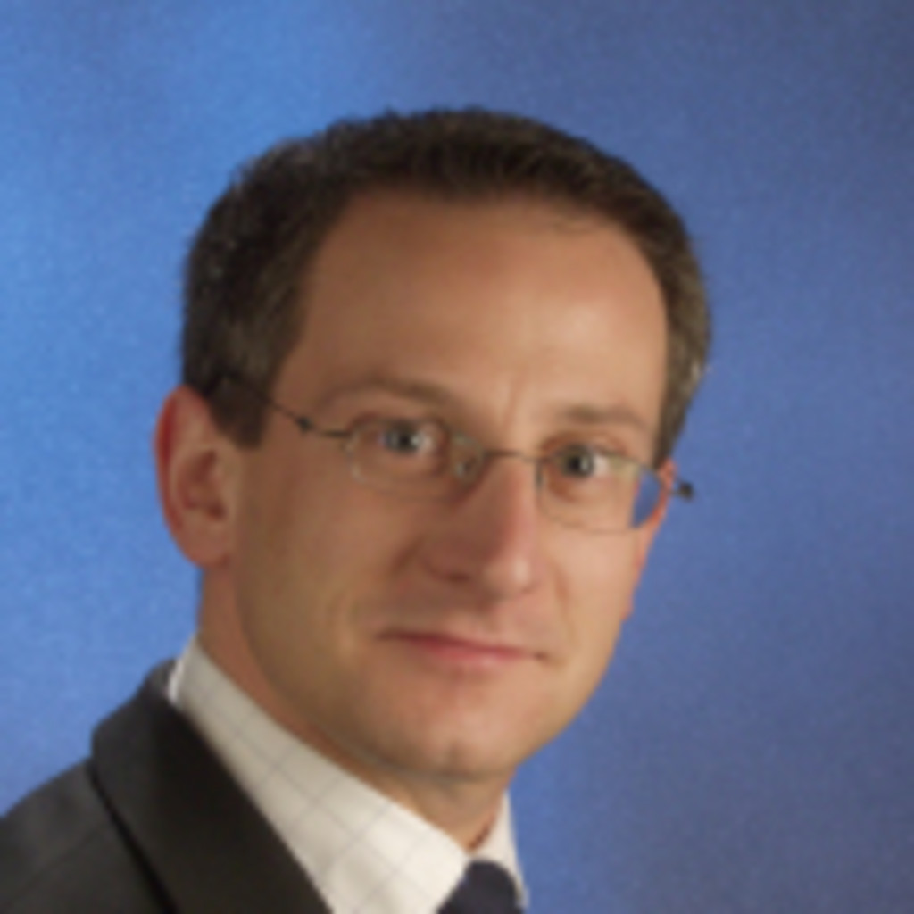 Dr. Martin Esser - Head of Finance - paragon GmbH & Co. KGaA | XING