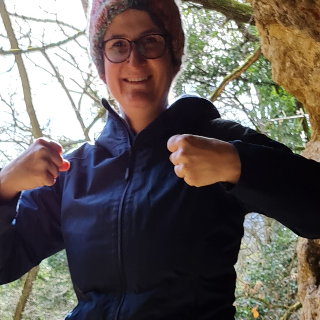 Frauke Peters - Production Manager - TASCHEN GmbH | XING