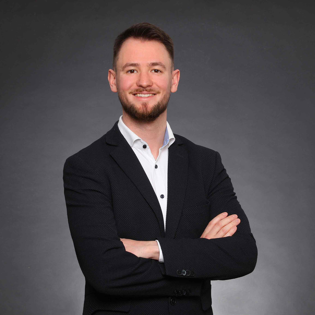 Moritz Brosch - Versicherungskaufmann - Versicherungskammer Bayern | XING