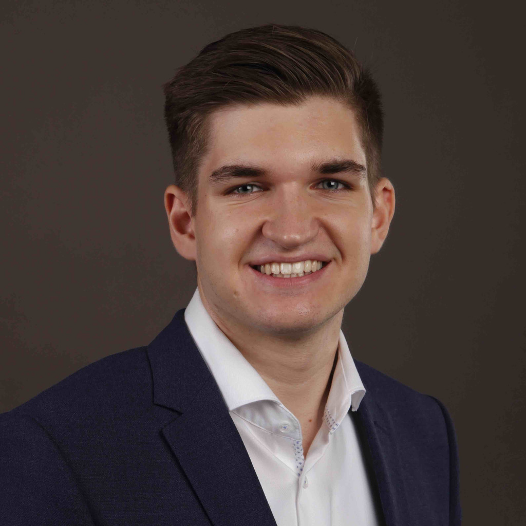 Alexander Schmidt - Trainee - Sparkasse | XING