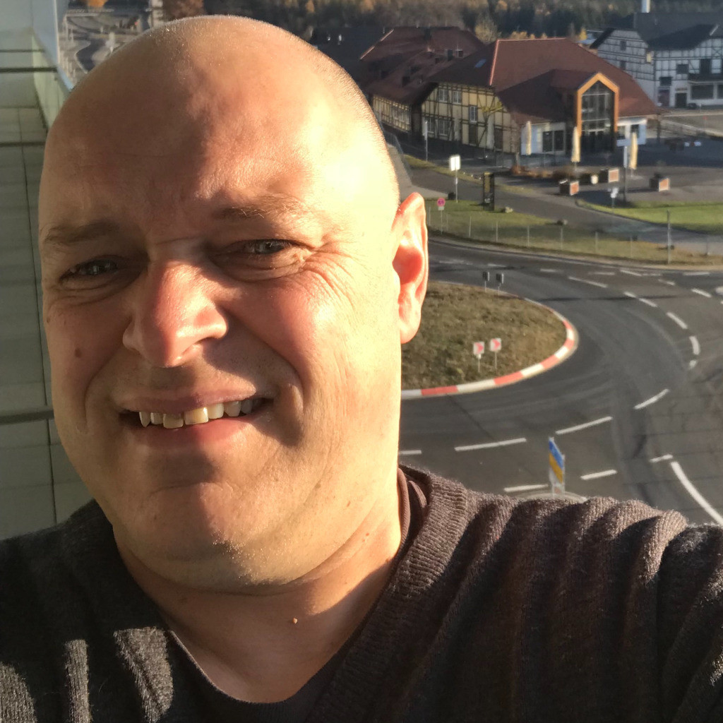 Robert Ganser - Manager Motorsport - Ganser Motorsport | XING