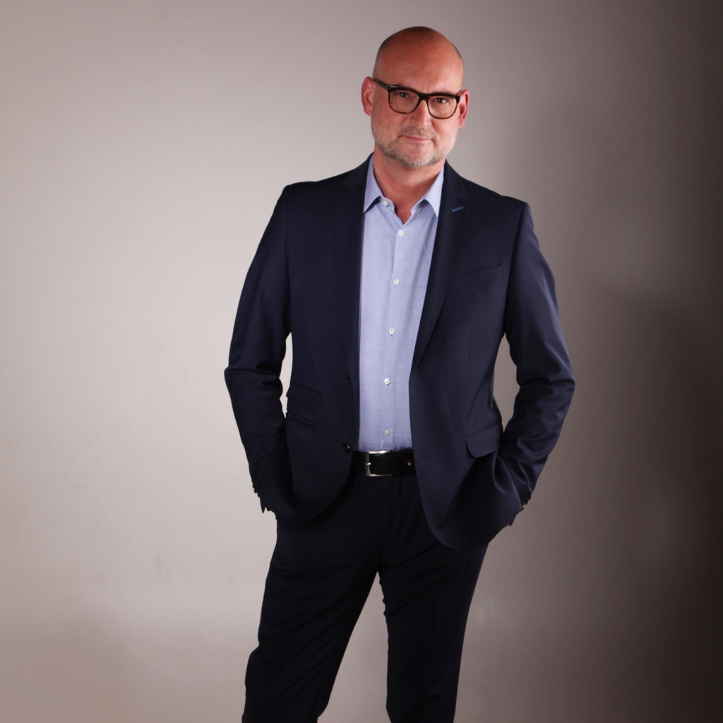 Bernd Emmert - Vertriebsleiter - Pneuhage Reifendienste | XING