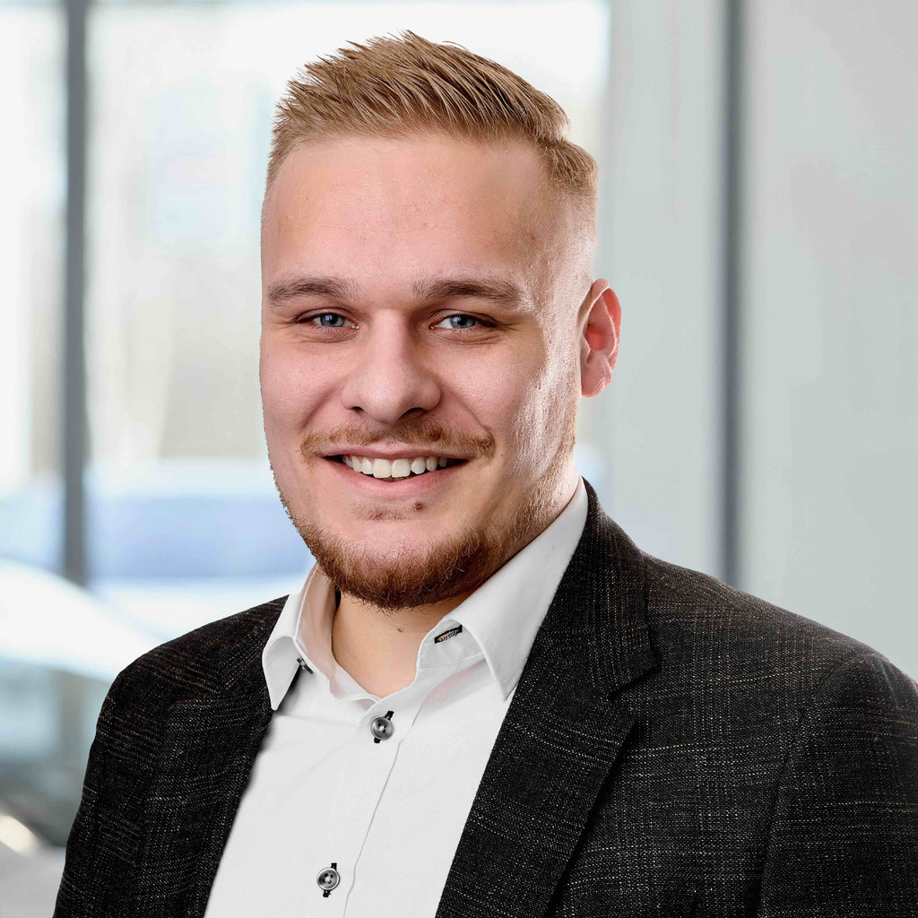 Julian Linke - Verkaufsberater Jahres- und Gebrauchtwagen - Autohaus ...