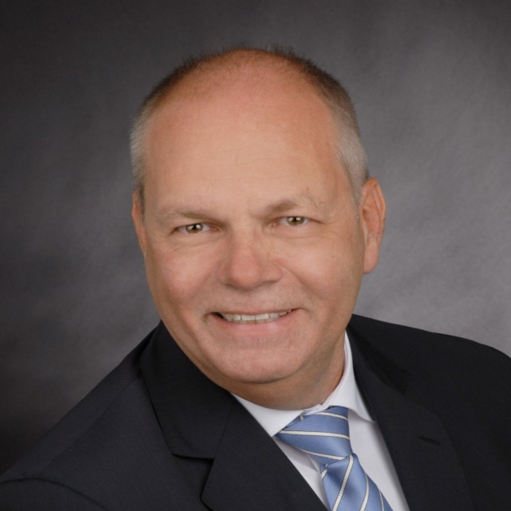 Joerg Schaich - Senior Sales & Program Manager Trim BMW - Lear ...