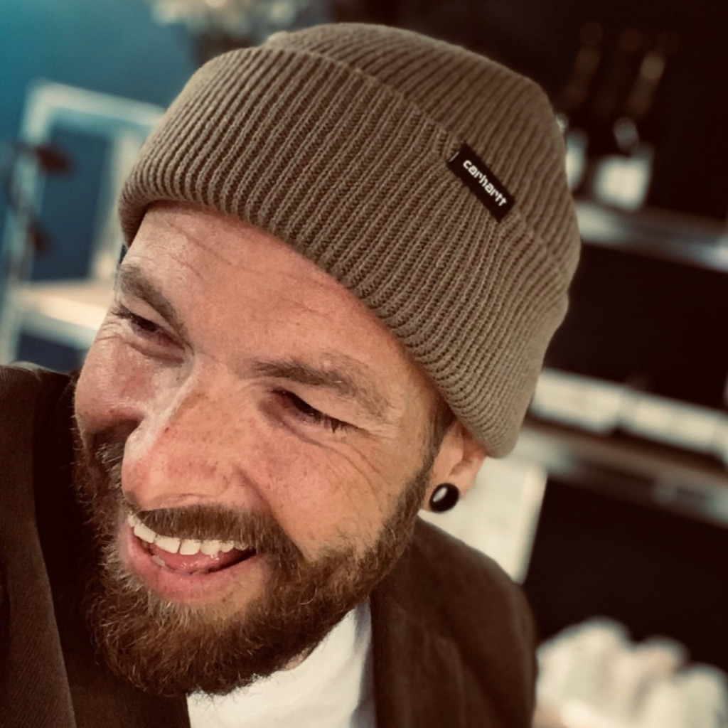 Dirk Schaller - Reiner Irrsinn Show, Friseur, Eventmanagement - schwarz ...