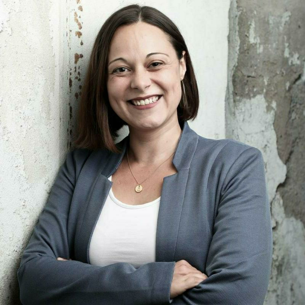 Susann Fuchs - Teamleiterin Digital Technology and Engineering - Hays ...