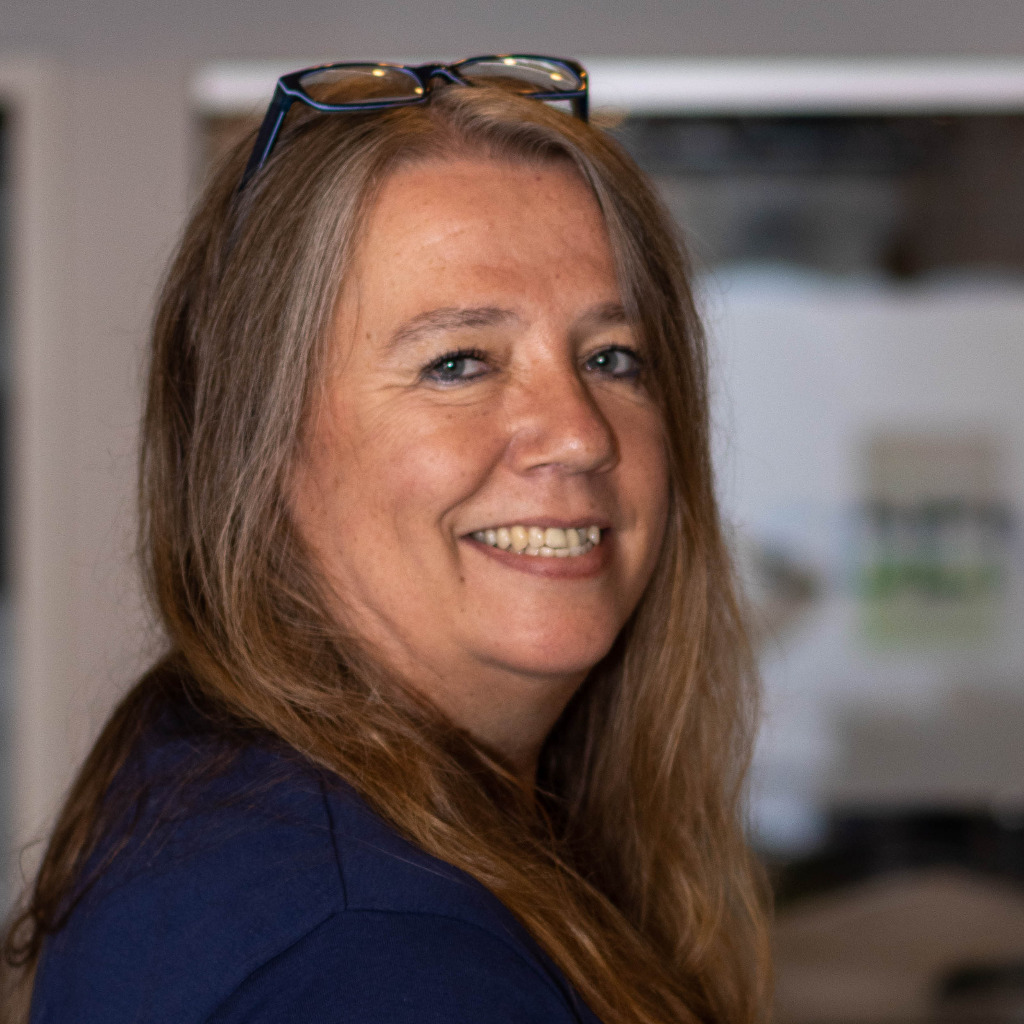 Manuela Dolzmann - Geschäftsführerin - IT COM Langer GmbH | XING