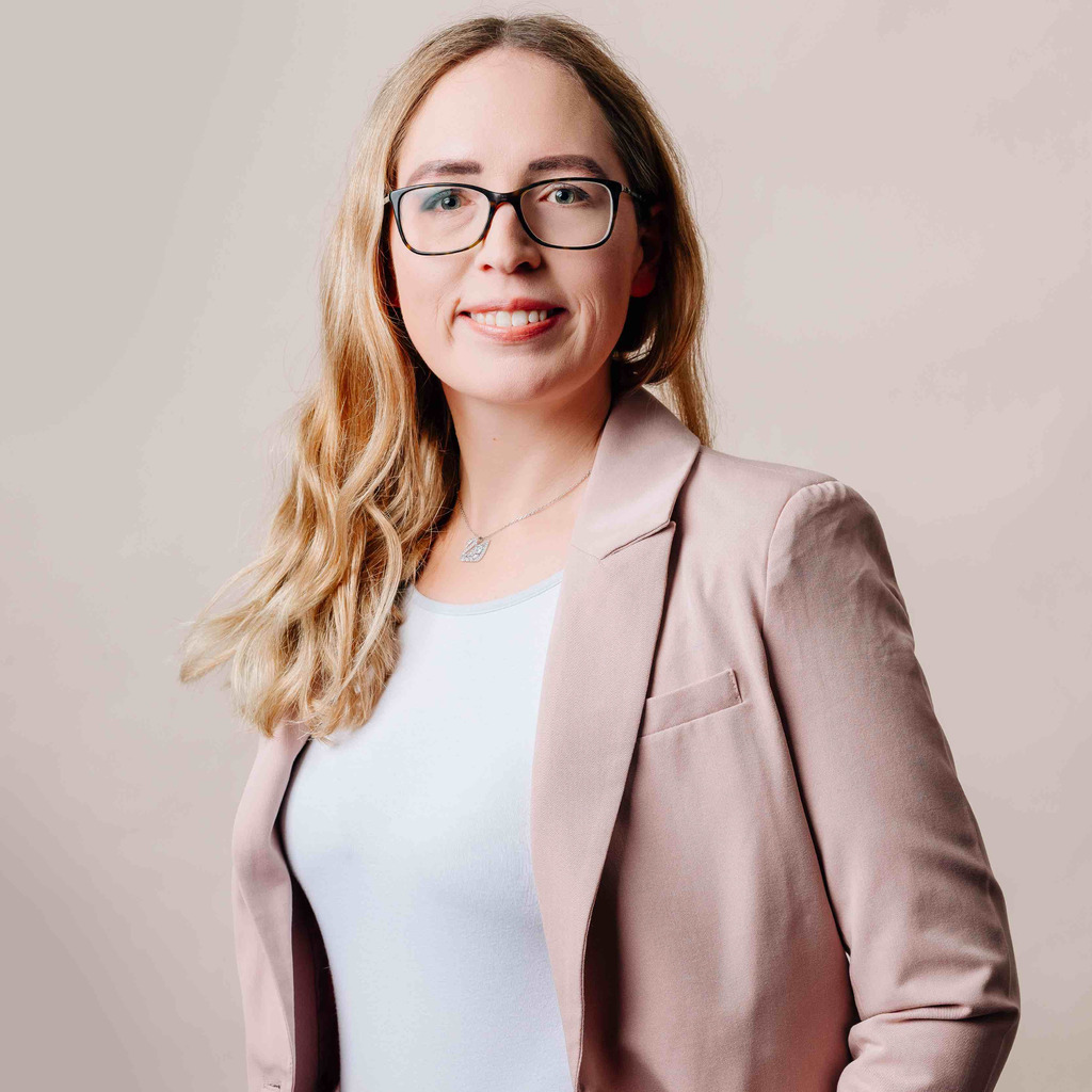 Barbara Bohn - Postbotin - DHL Deutsche Post AG | XING