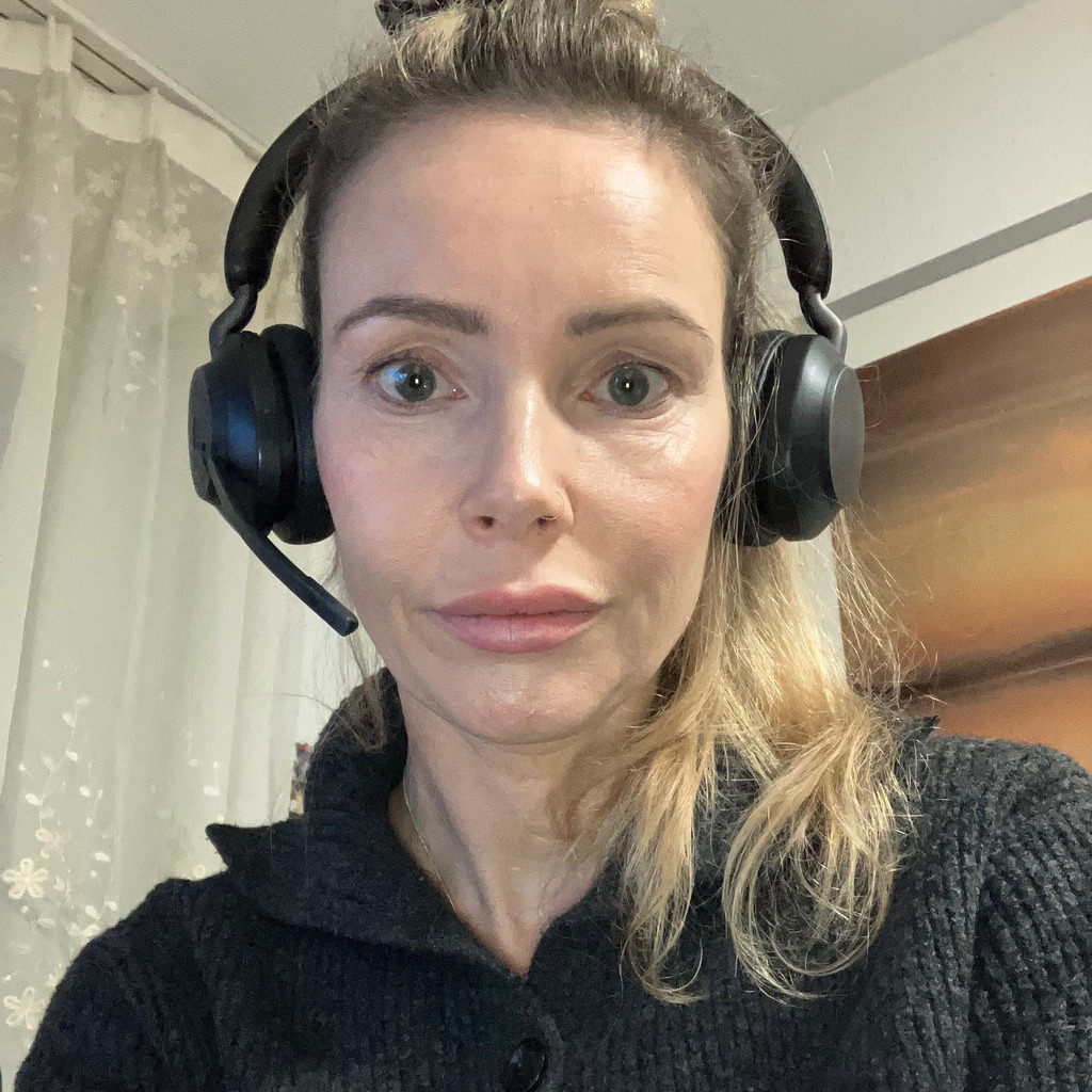 Carola Schellzig - Sachbearbeiterin - Hallesche Krankenversicherung a ...