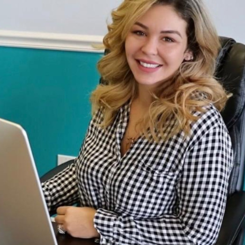 Debbie Colson - Executive Director - H&M Construction Company, LLC | XING