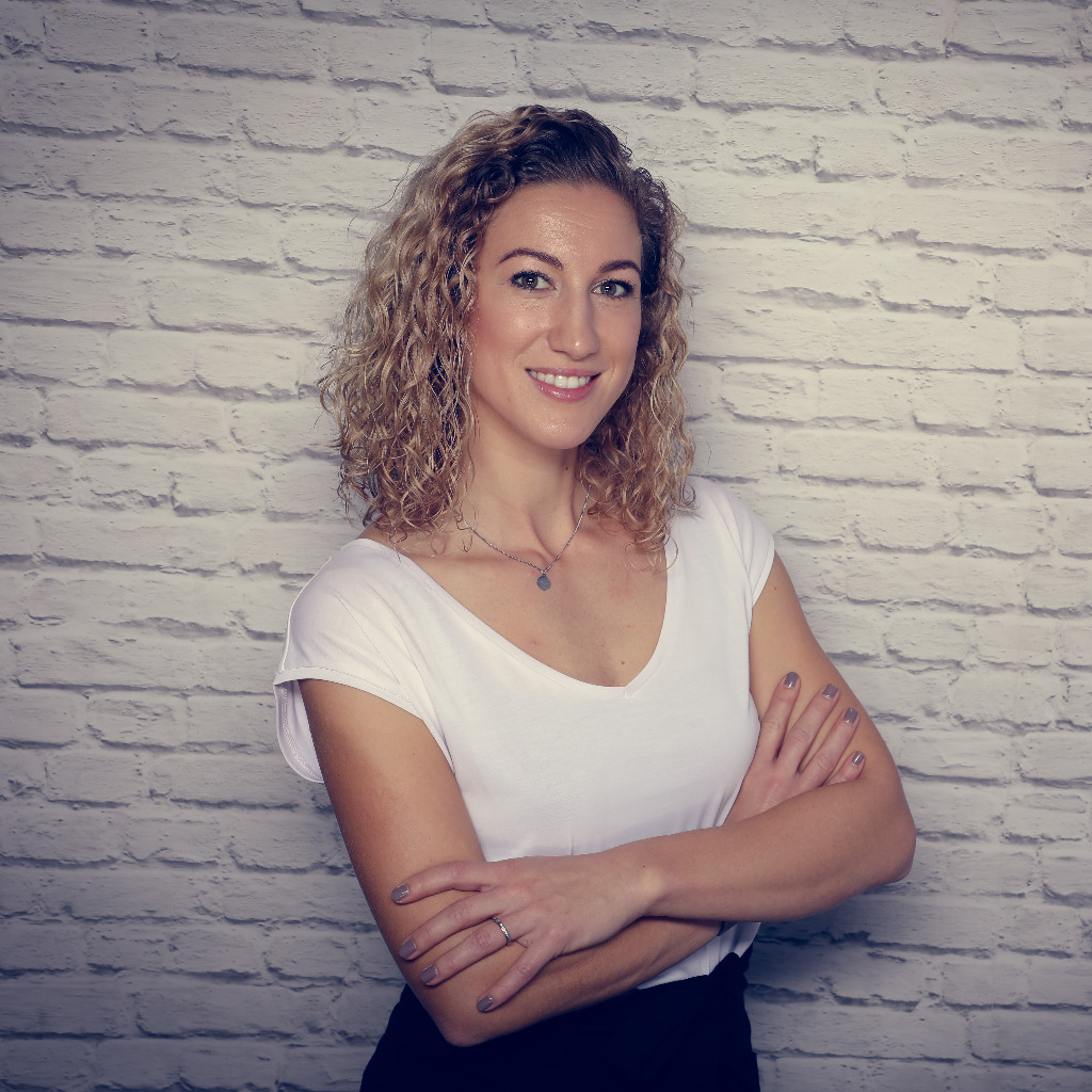 Anna Wickert - Elternzeit - GFO Kliniken Bonn | XING