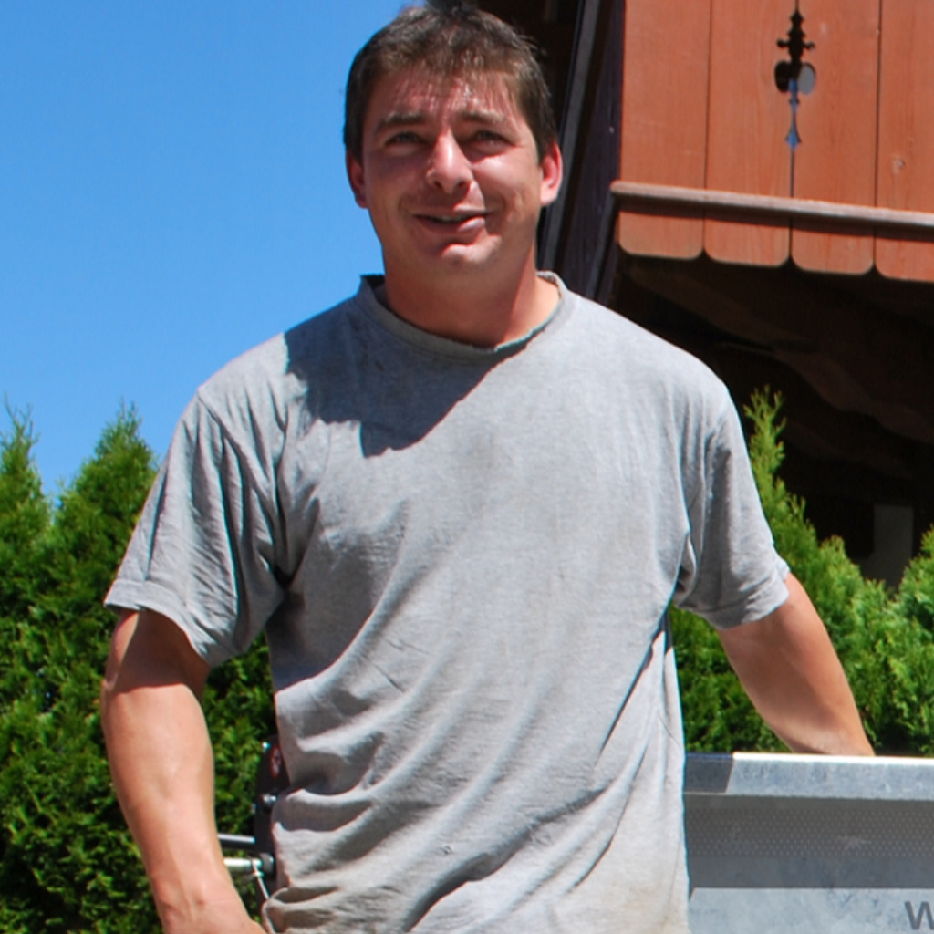 Frank Bauer - Baggerfahrer, Bohr- und Rammgräte - Baggerbetrieb, Lader ...