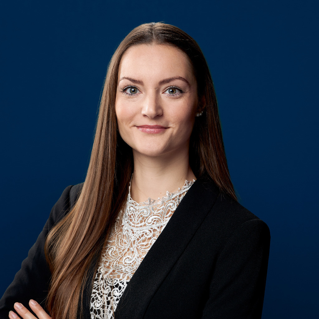Hannah Engel - Credit Risk Analyst - Hamburg Commercial Bank | XING