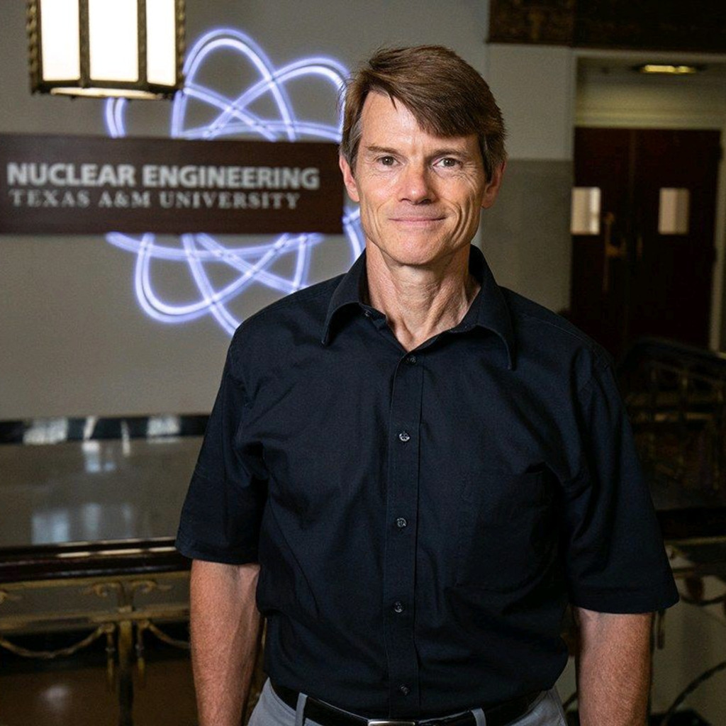 Lawrence Rodriguez Aguilar - Engineer CEO - Nuclear Engineering Texas ...