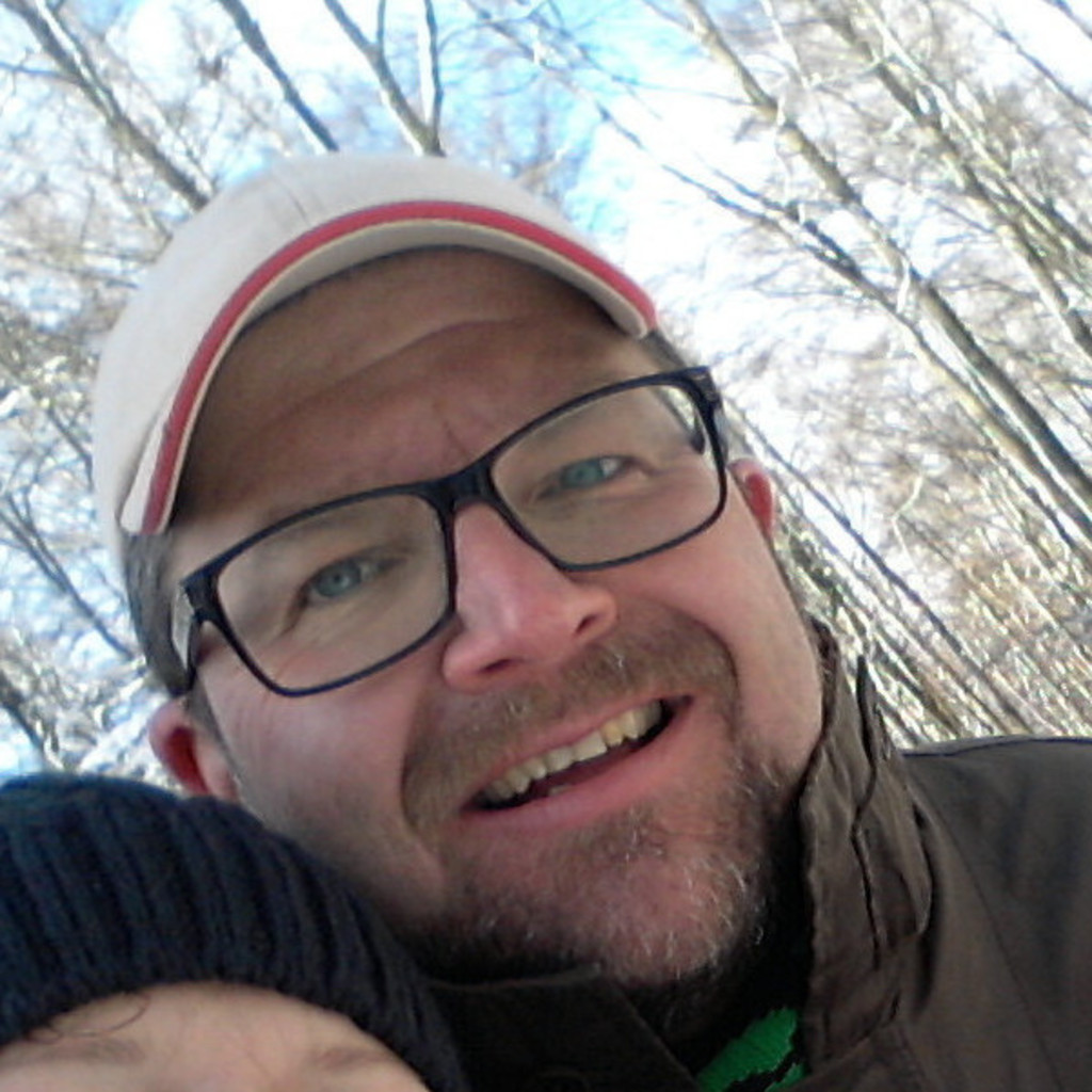 Thomas Klos's Instagram, Twitter & Facebook on IDCrawl