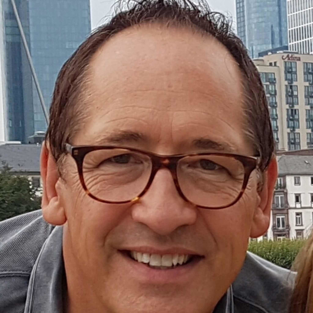 Peter Wenzel - stellv. Niederlassungsleiter/Zahntechnikermeister ...