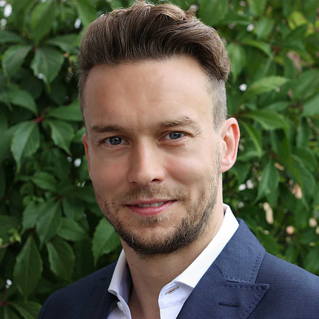 Christian Hering - Bereichsleitung Redaktion MINT/Berufliche Bildung ...