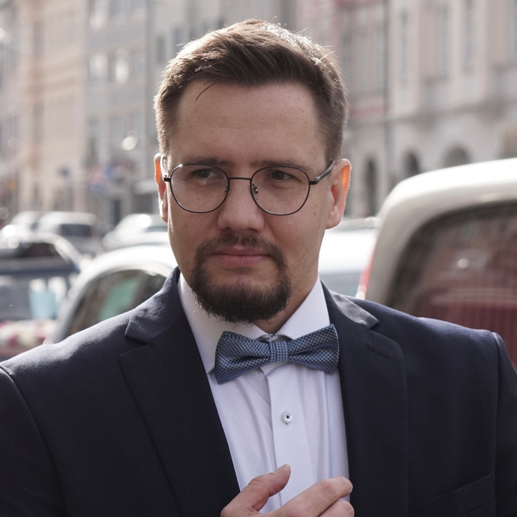 Benjamin Riedel - Geschäftsführer - TSV Haunstetten 1892 e.V. | XING