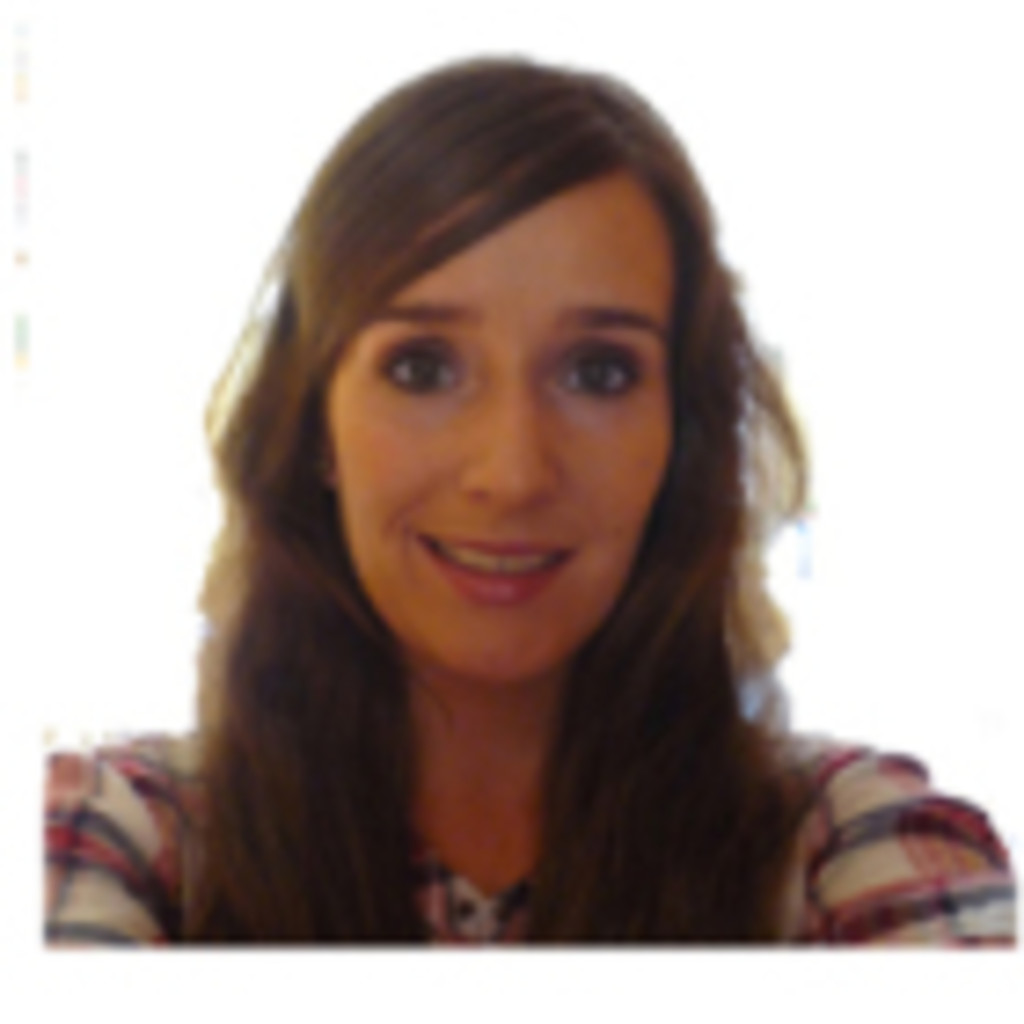 Sandra Montoya Capel - Dissenyadora - FABRICA TEXTIL INTERPHONE | XING