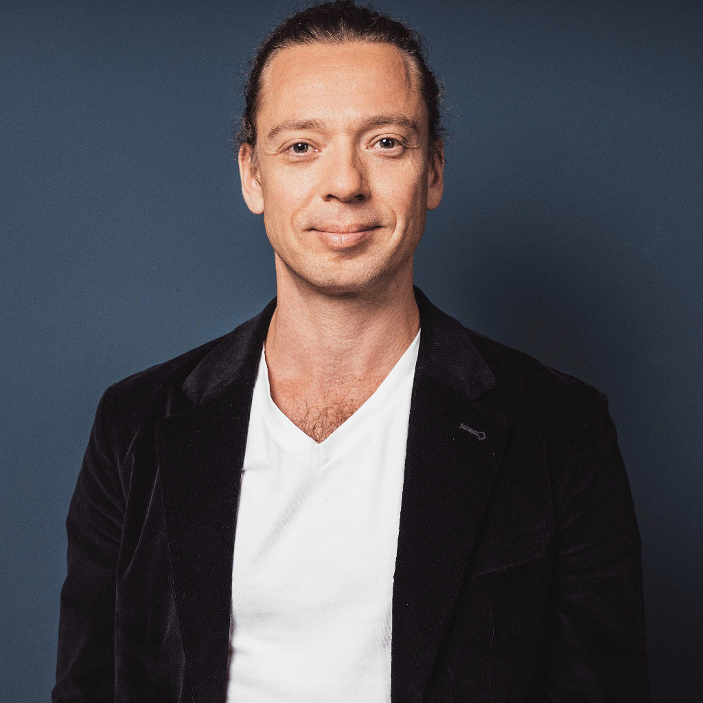 Michael Schneider - GF Marketing - Schwarz Produktion Stiftung & Co. KG ...