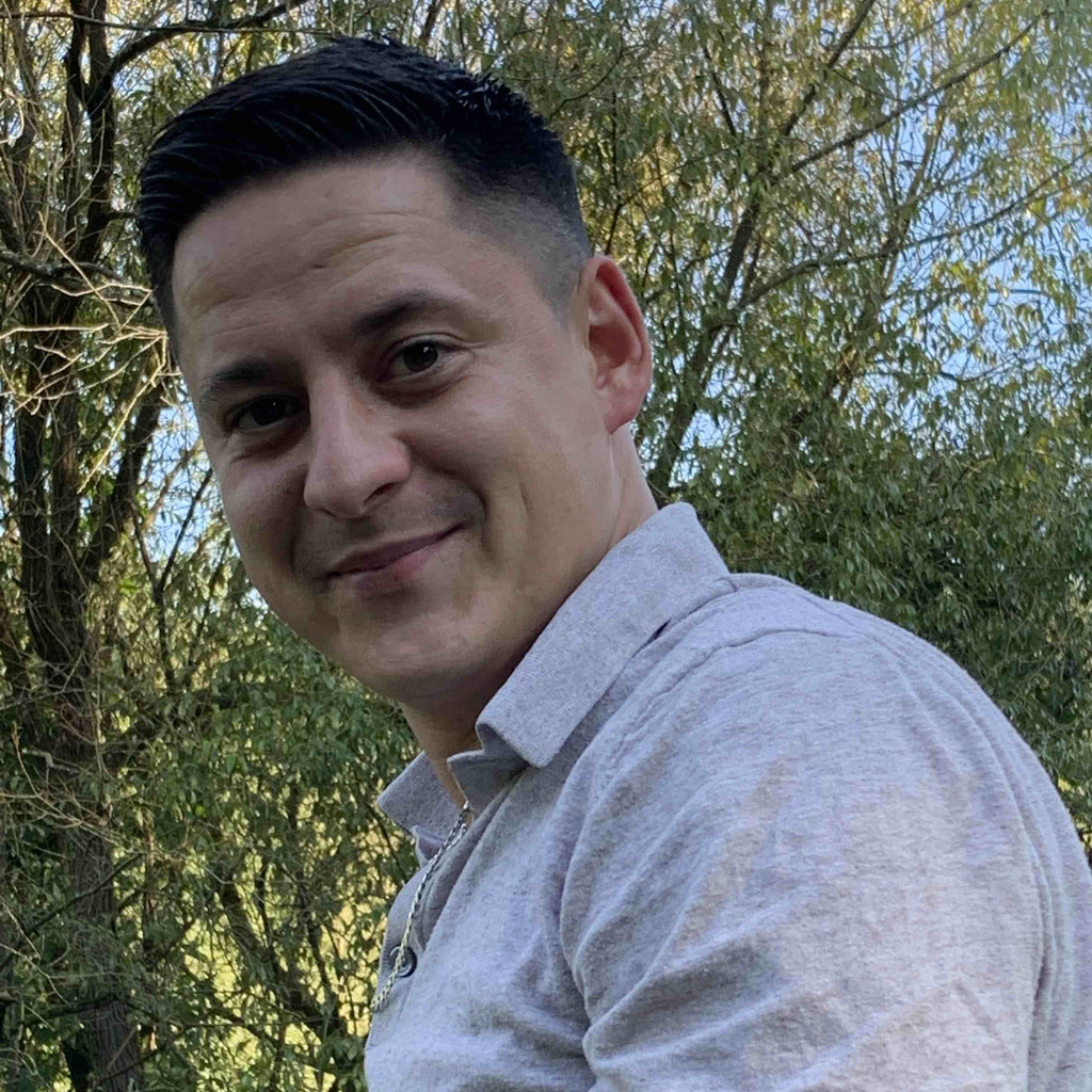 Lukasz Lukaszewski - Bauleitung - ZECH Sicherheitstechnik GmbH | XING