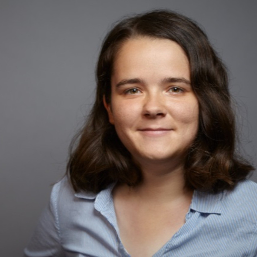 Julia Hoffmann - Mitarbeiterin für Verbandsbeteiligung mit dem ...