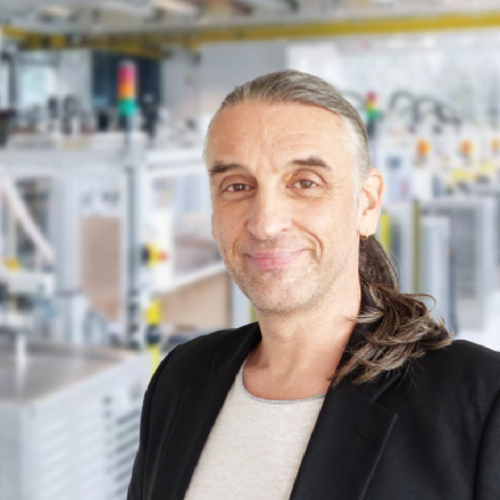 Oliver Merker - Internationaler Projektmanager - Misterpossible | XING