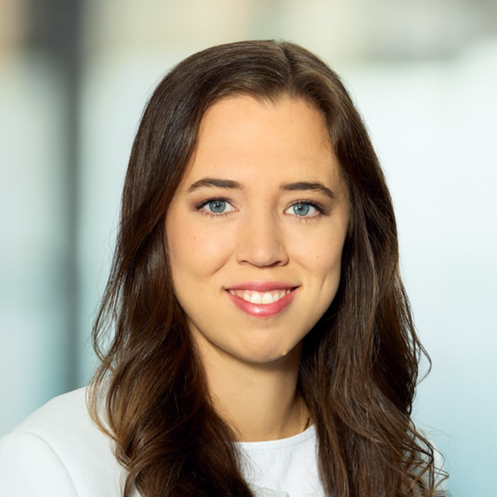 Anna Boos - Managerin - EY (Ernst & Young) | XING